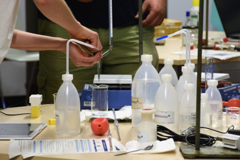 Chemie Summer School 2025 - Alles rund um die Energie - Kieler ...